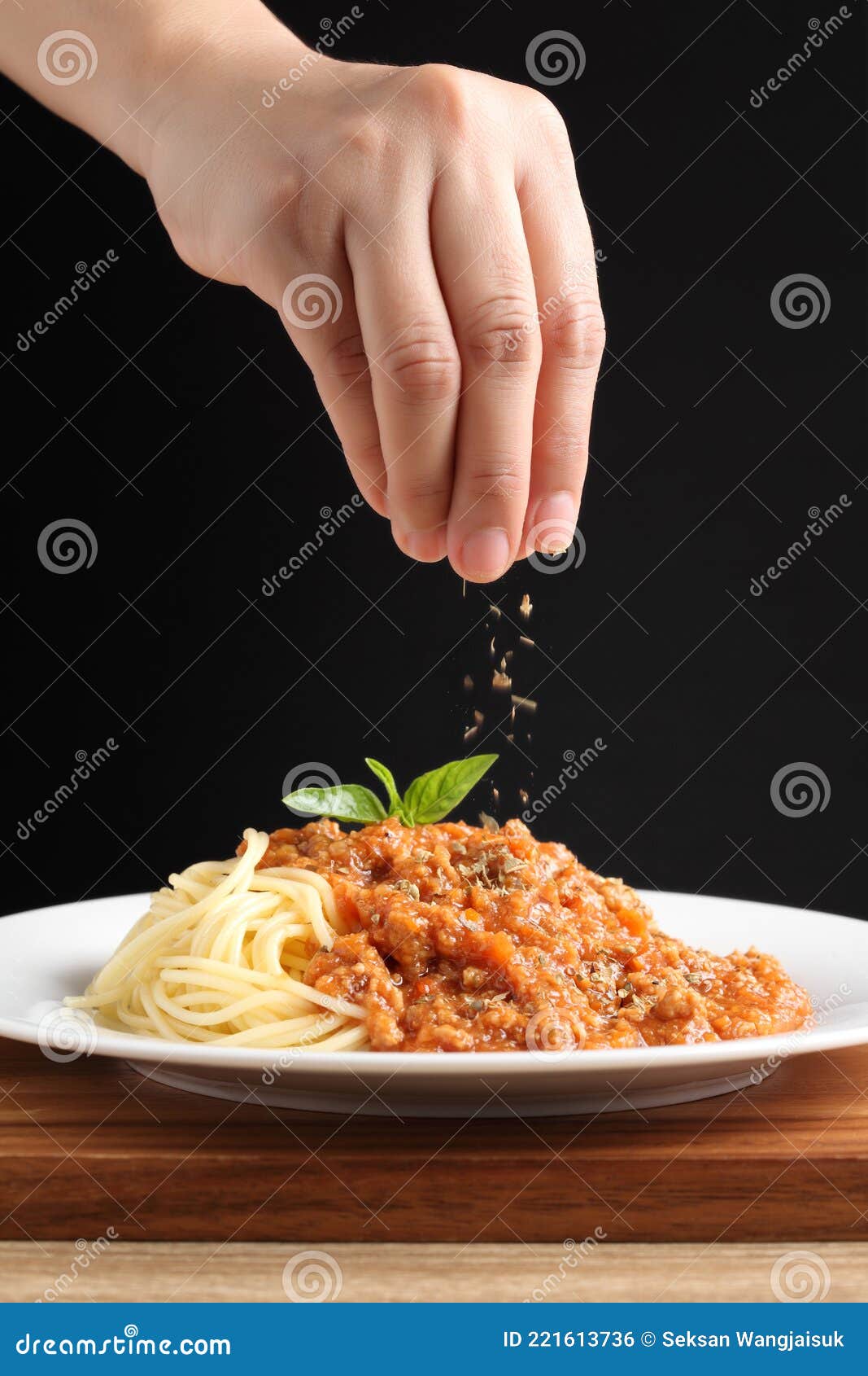 Chef Sprinkle Oregano in Spaghetti Red Sauce Stock Photo - Image of ...