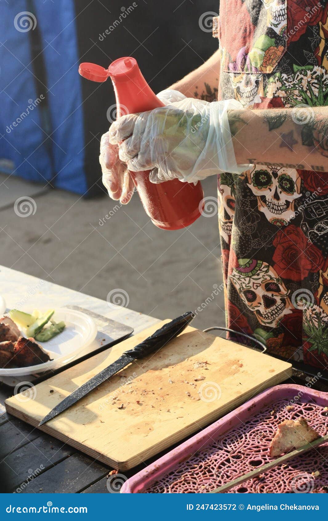 Chef with Tattoos Cuts Meat Stock Photo - Image of gift, chef: 247423572