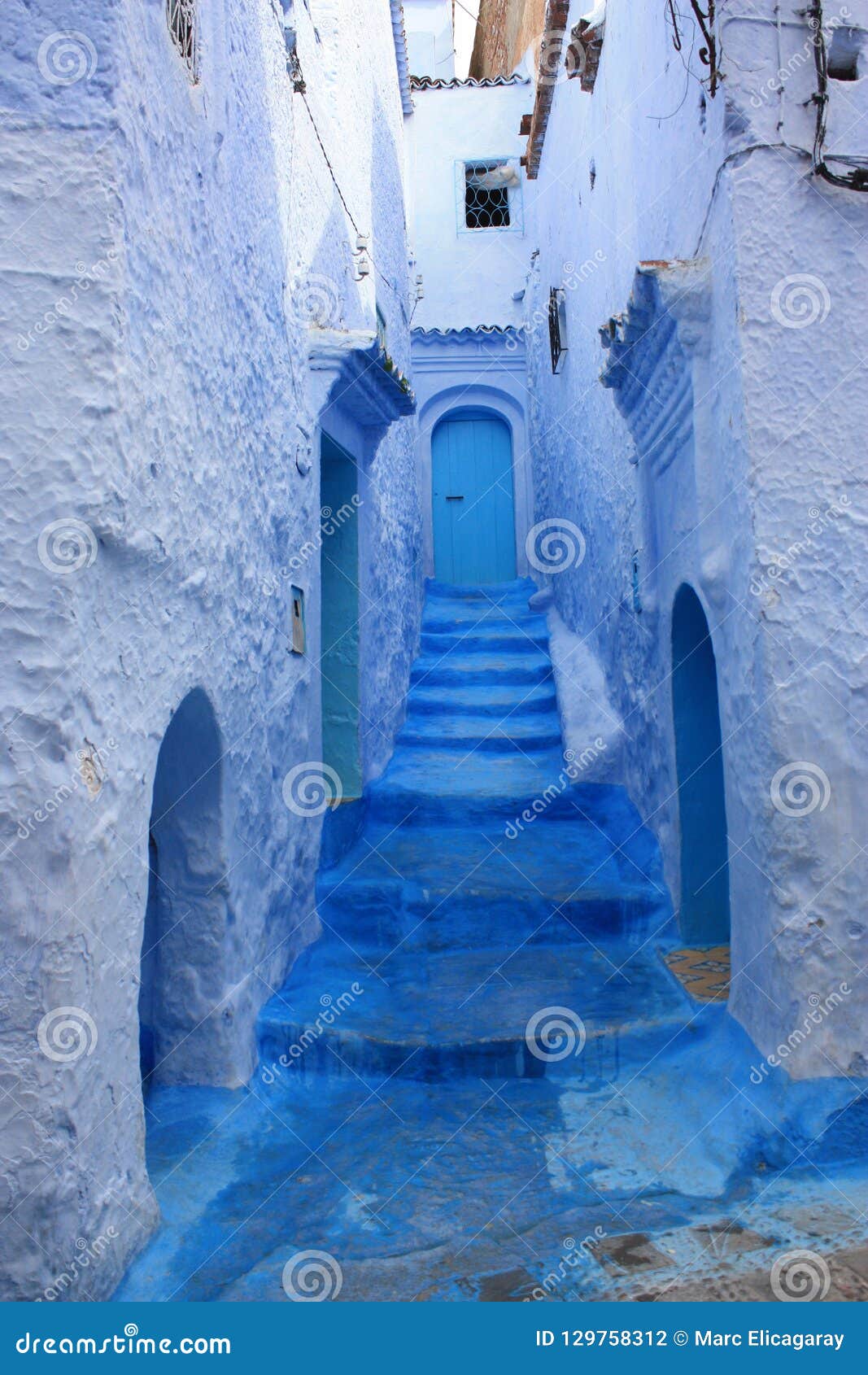 Chefchaouen Blauwe Stad in Marokko Stock Foto - Image of blauw, afrika ...