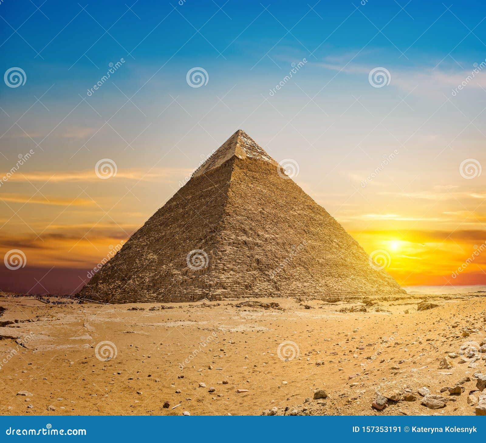 Chefren pyramid at sunset stock image. Image of architecture - 157353191
