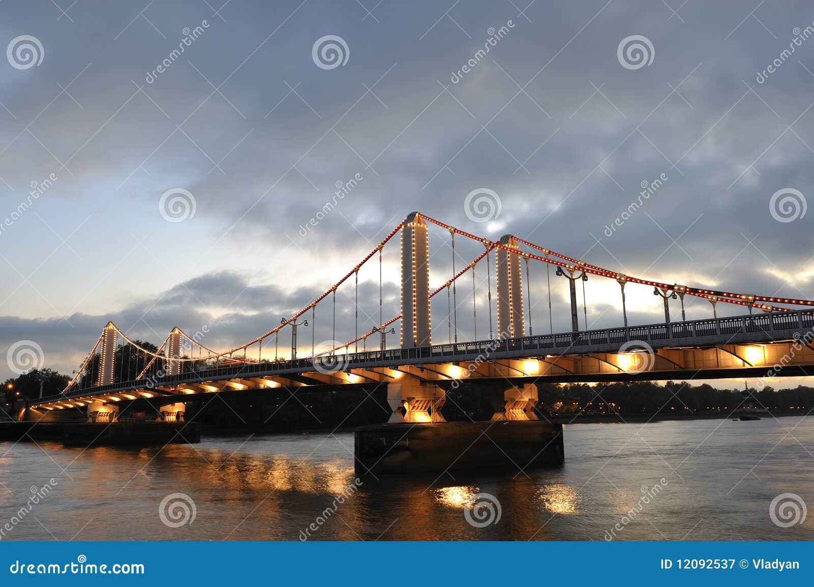 Chelaea Bridge stock image. Image of thames, power, river - 12092537
