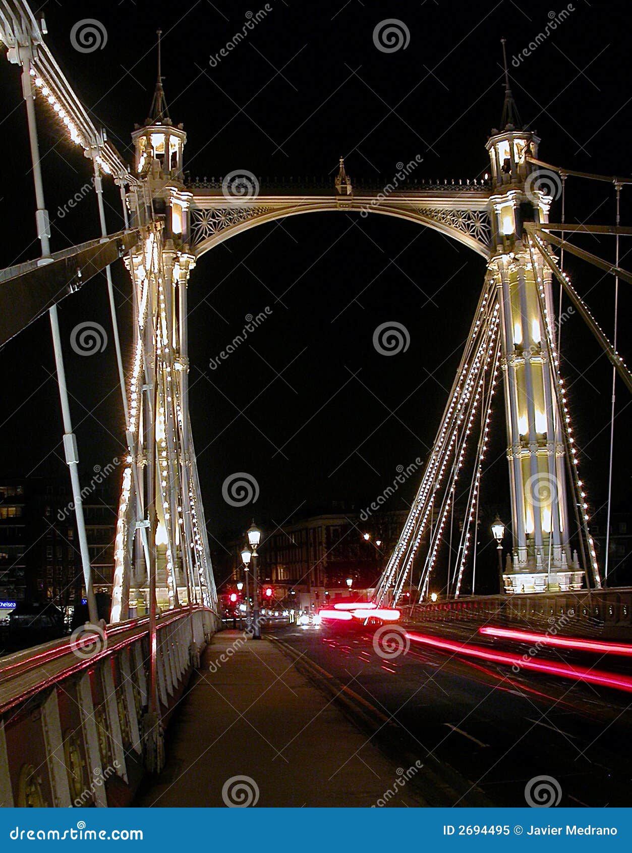 Chelsea Bridge at night stock image. Image of traffic - 2694495