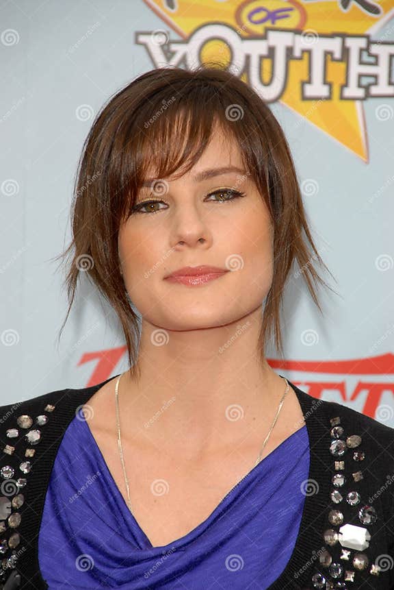 Chelsea Hobbs editorial stock photo. Image of youth, annual - 25586193