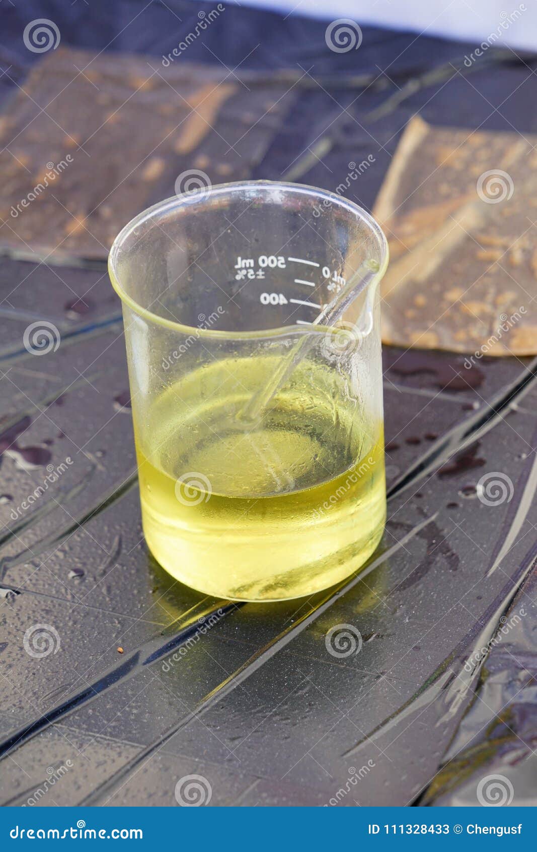 Chemical Beaker with a Solution Stock Image - Image of equipment, color ...