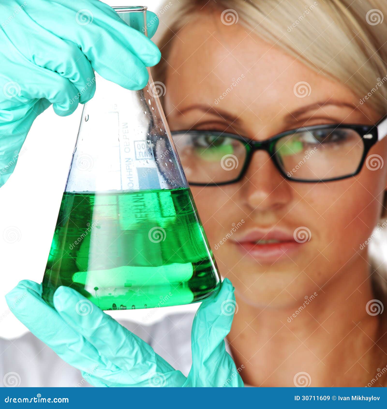Chemical experiment stock image. Image of chemical, doctor - 30711609