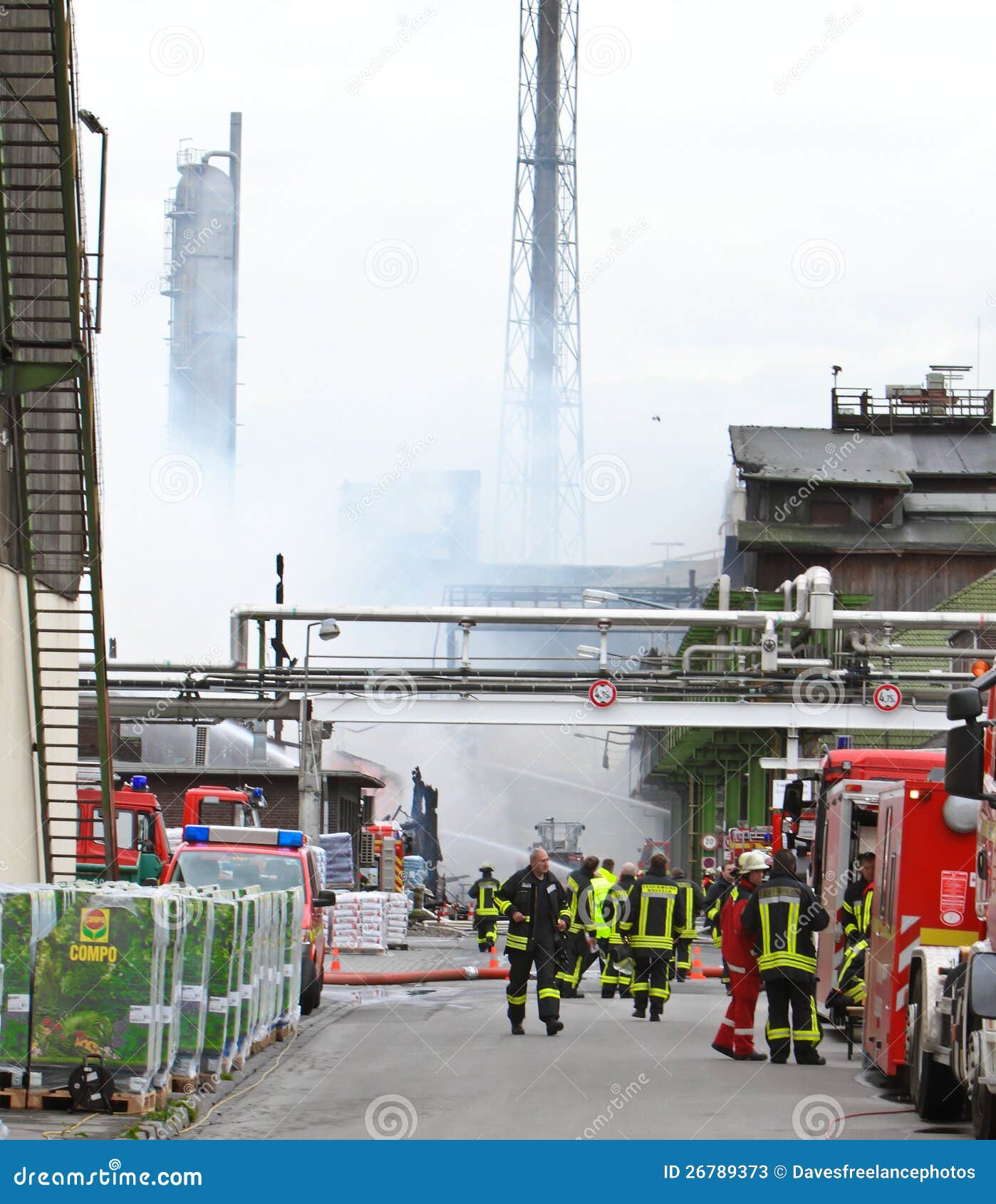 Chemical Fire editorial stock photo. Image of toxic, cloud - 26789373