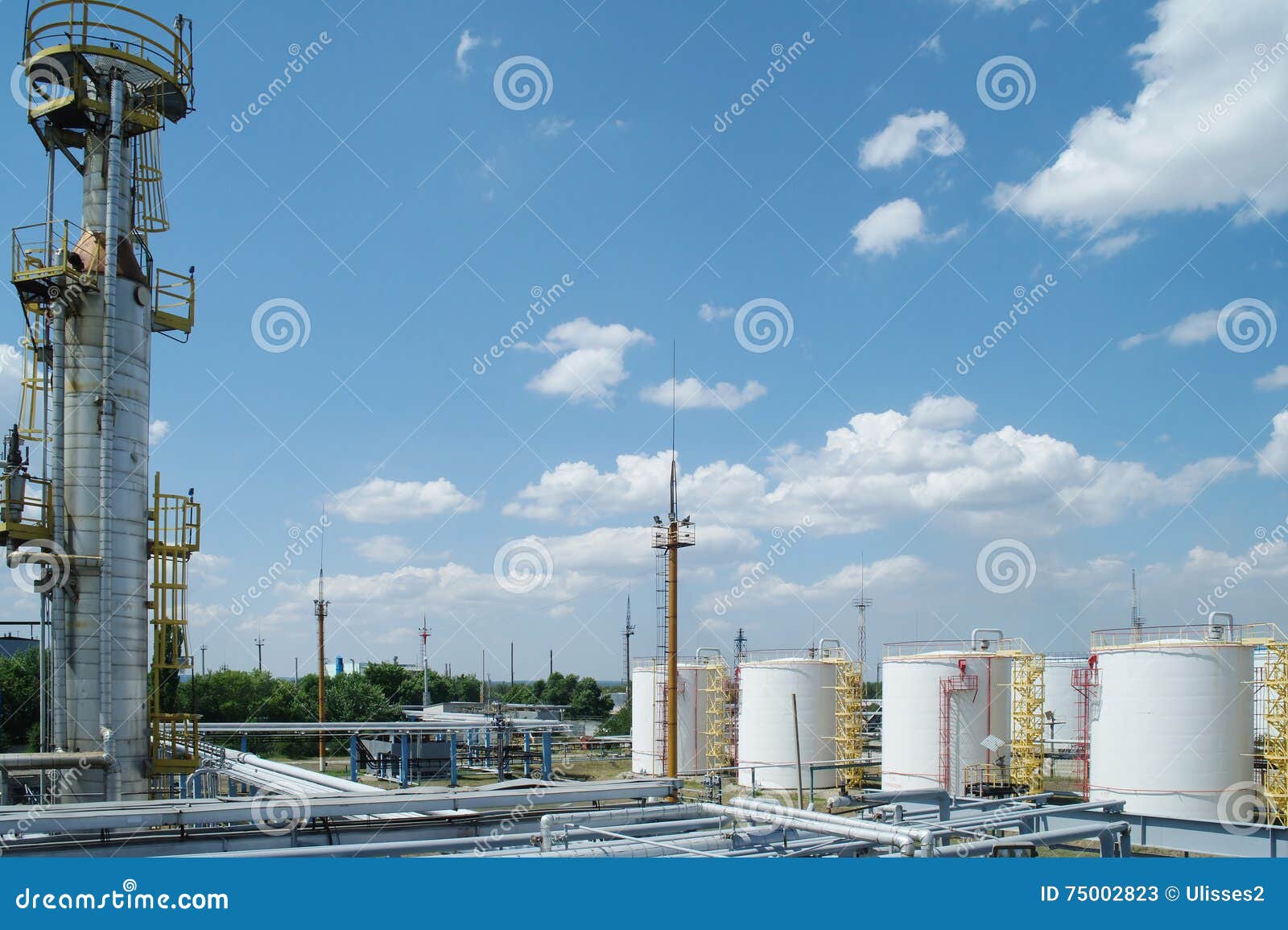 Chemical Manufacturing Plant Construction Stock Image - Image of ...