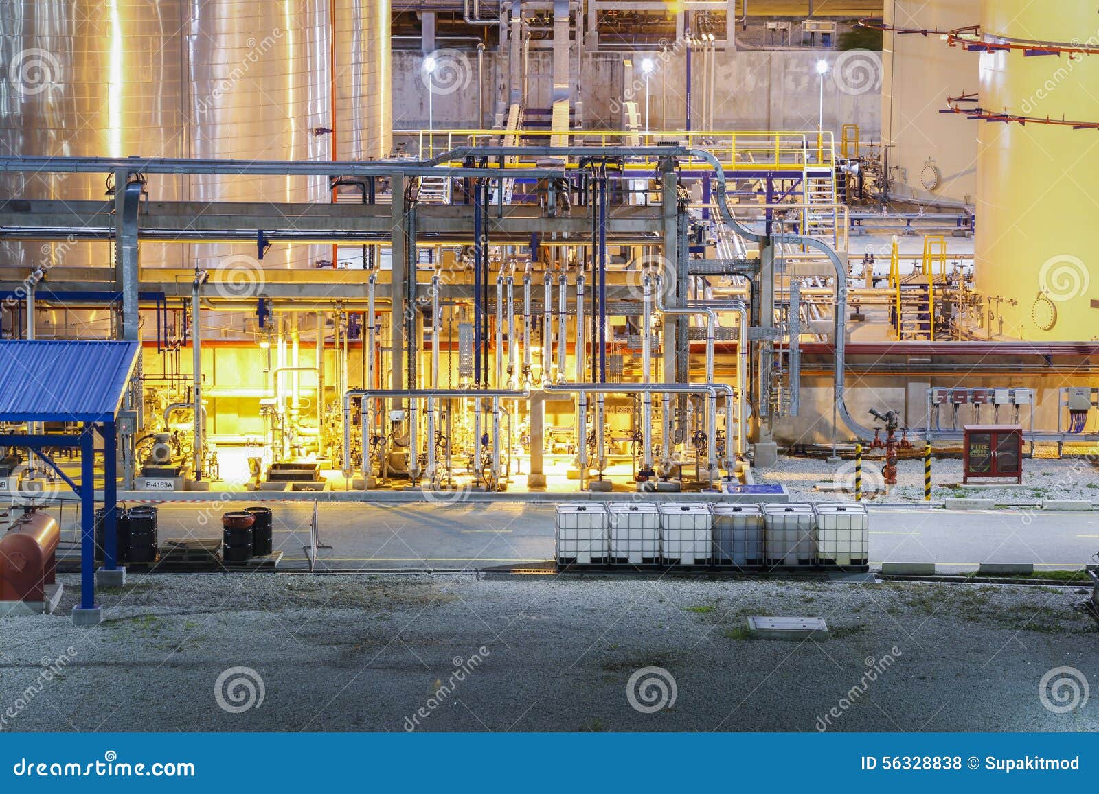 Chemical Plant Process Area Stock Photo - Image of scene, night: 56328838