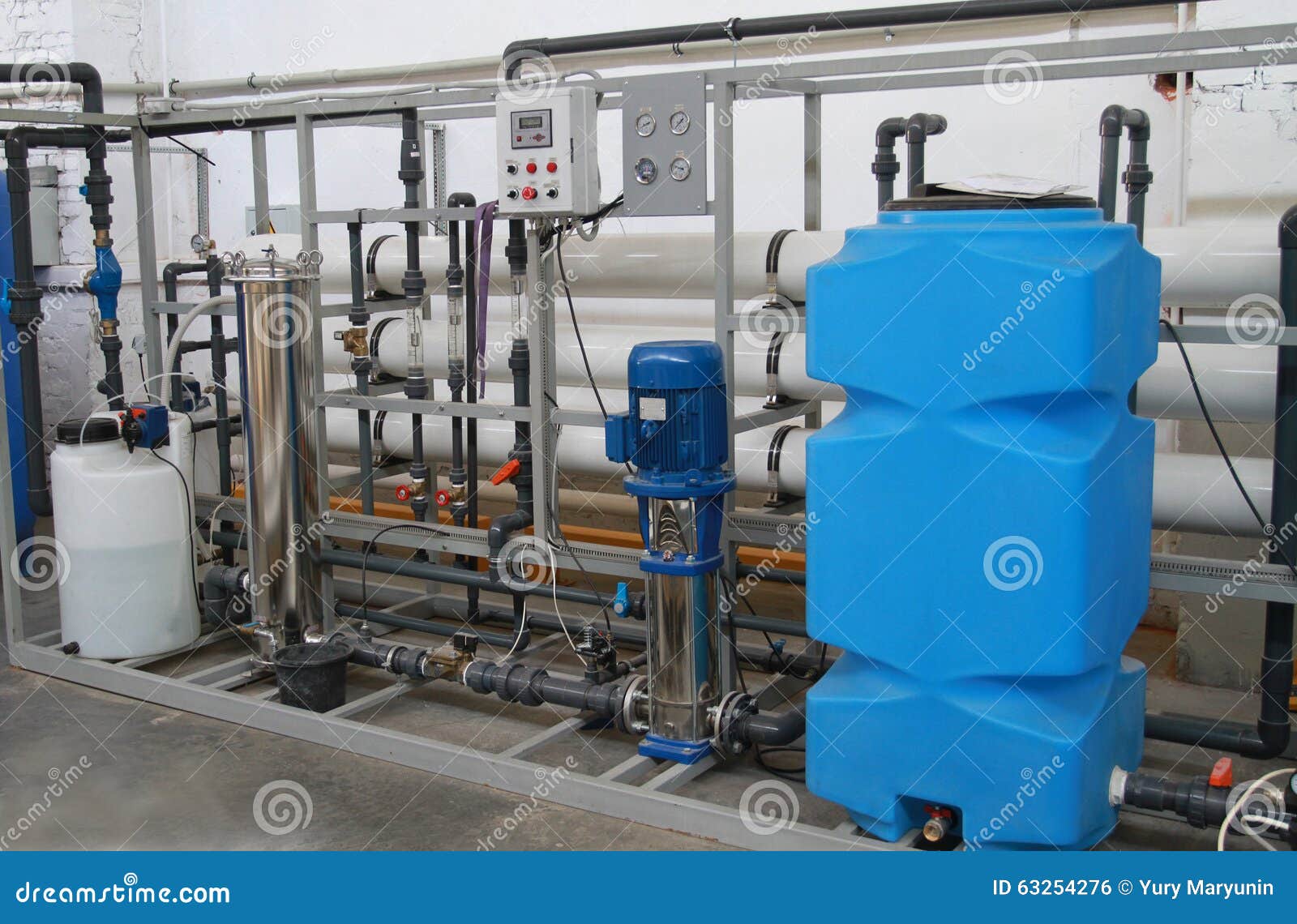 Chemical Processing of Water Stock Photo - Image of processing, water ...
