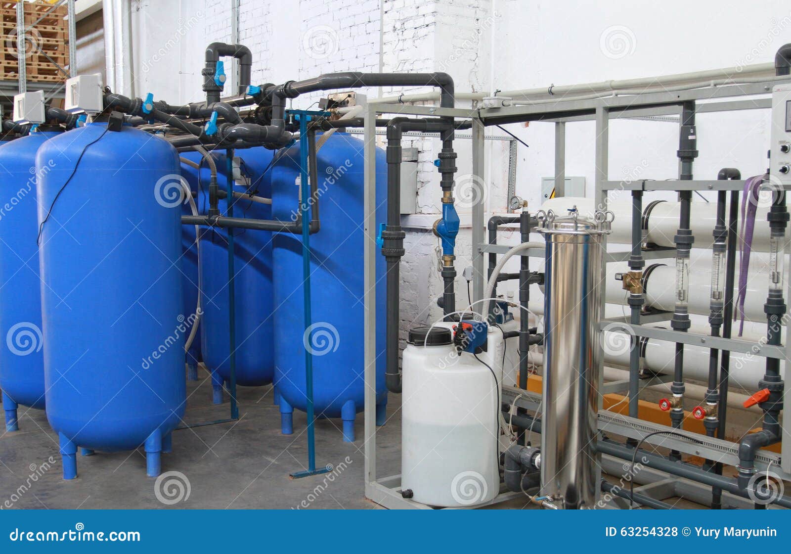 Chemical Processing of Water Stock Photo - Image of supply, tank: 63254328