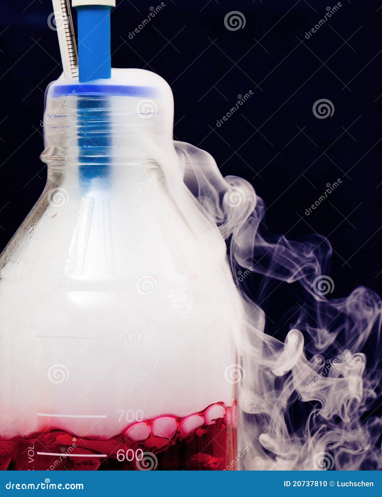Chemical reaction stock photo. Image of fluid, flask - 20737810