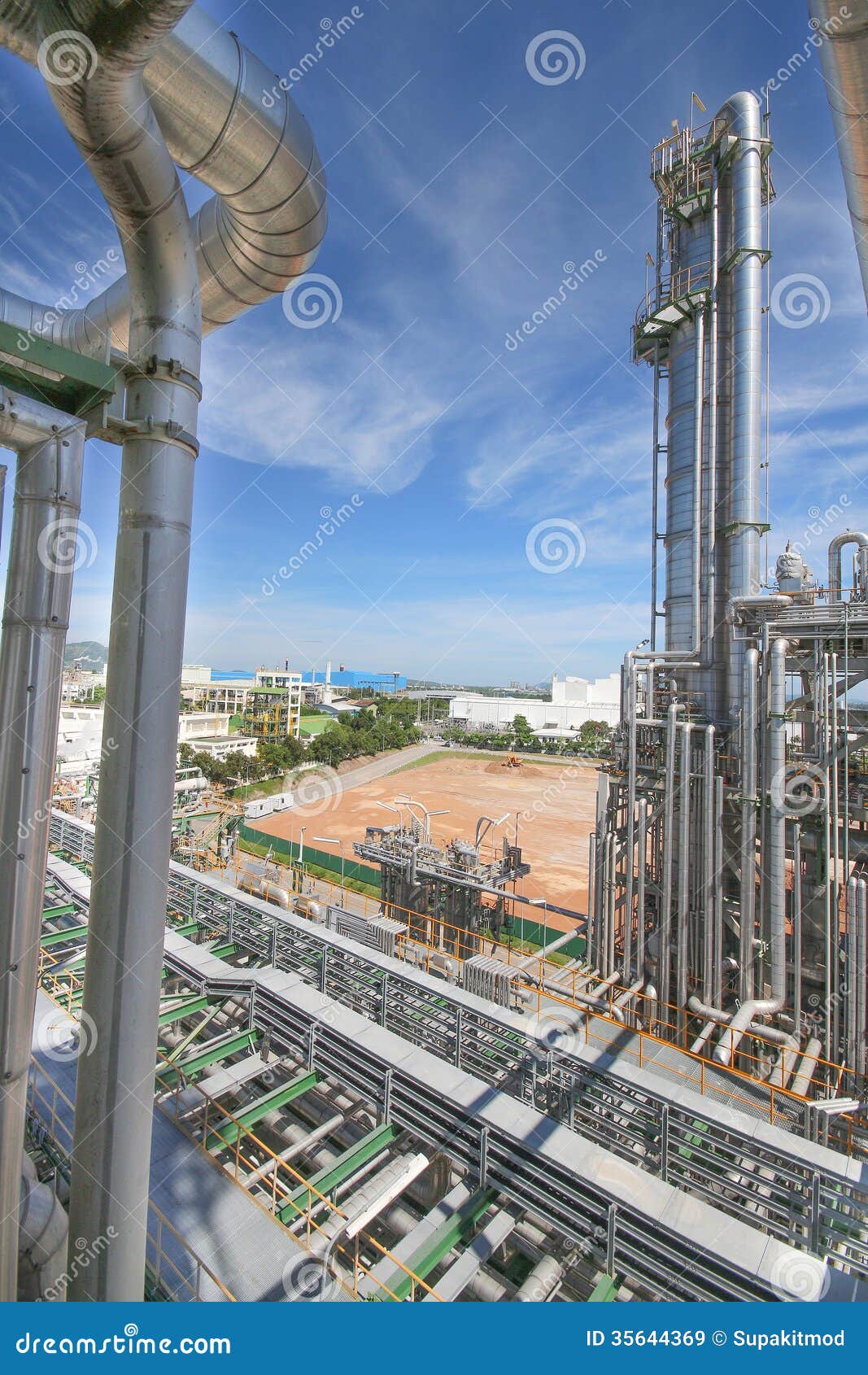 Chemical refinery tower stock image. Image of energy - 35644369