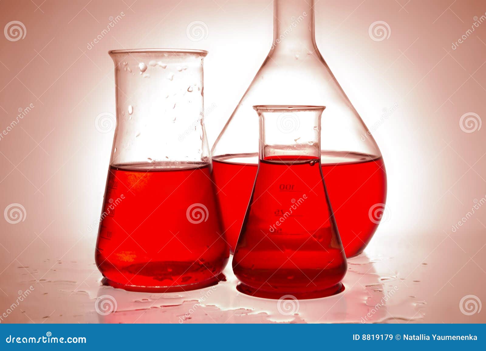 Chemical Retorts Picture. Image: 8819179