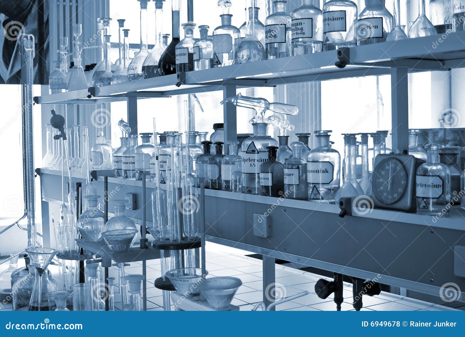 Chemisch Laboratorium stock foto. Image of glaswerk, wetenschappelijk ...