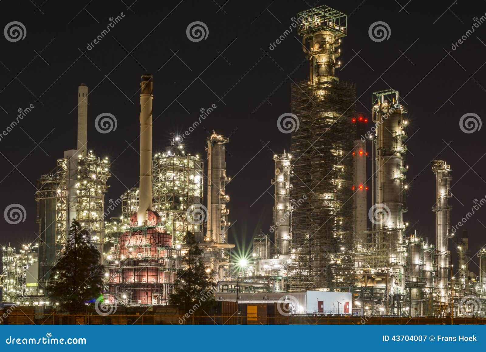 Chemische Raffinaderij in Botlek Rotterdam Stock Afbeelding - Image of ...