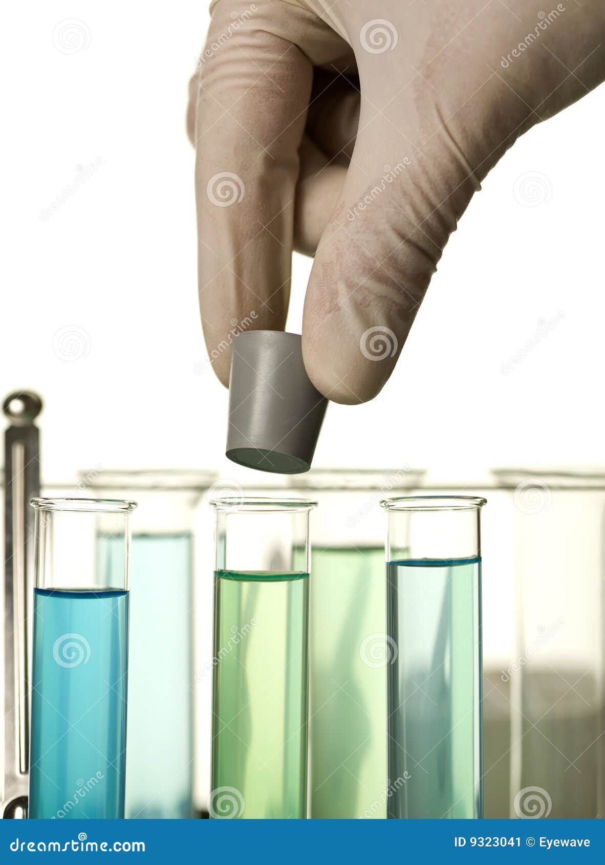 Chemisches Labor stockbild. Bild von latex, prüfung, sauber - 9323041