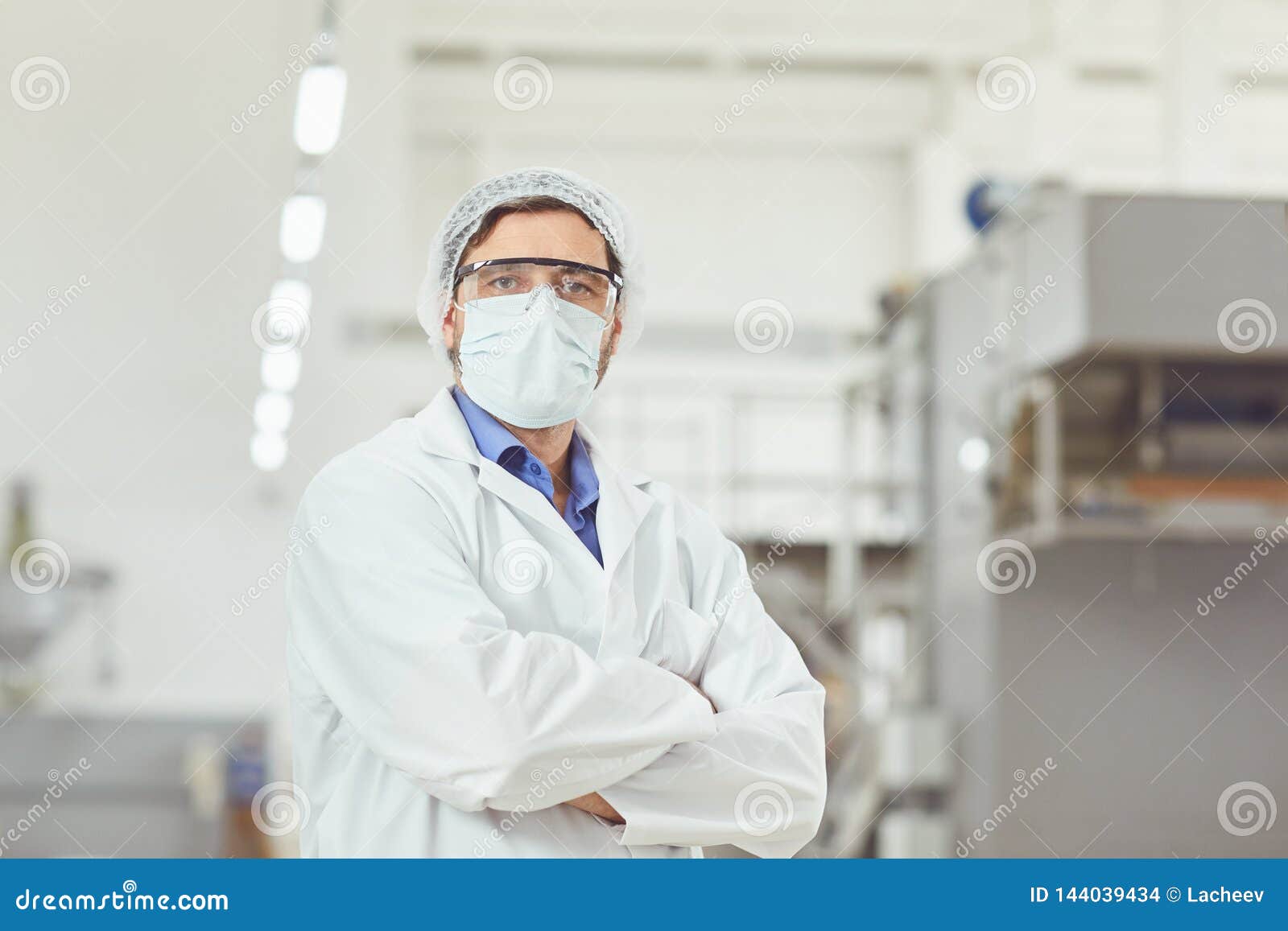 Chemist Man in Mask at Work Stock Photo - Image of chemist, production ...