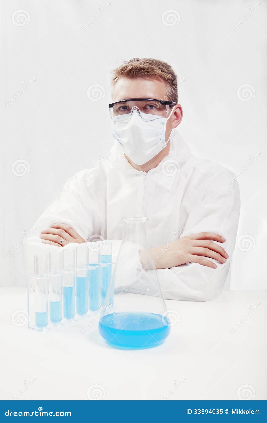 Chemist portrait stock image. Image of caucasian, clothes - 33394035