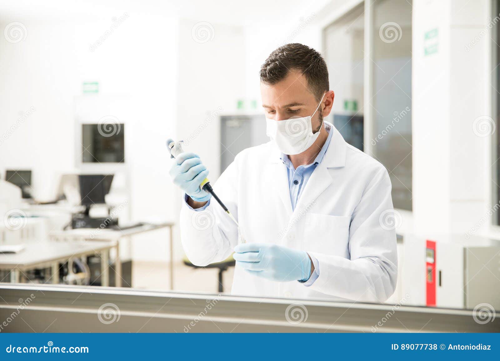 Chemist Using a Pipette at Work Stock Photo - Image of busy, male: 89077738