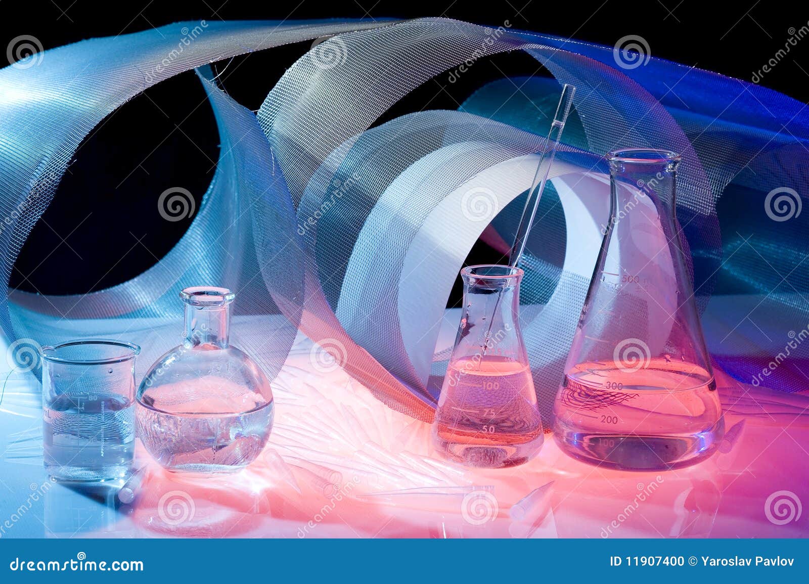 518 Chemistry Flask Colour Stock Photos - Free & Royalty-Free Stock ...