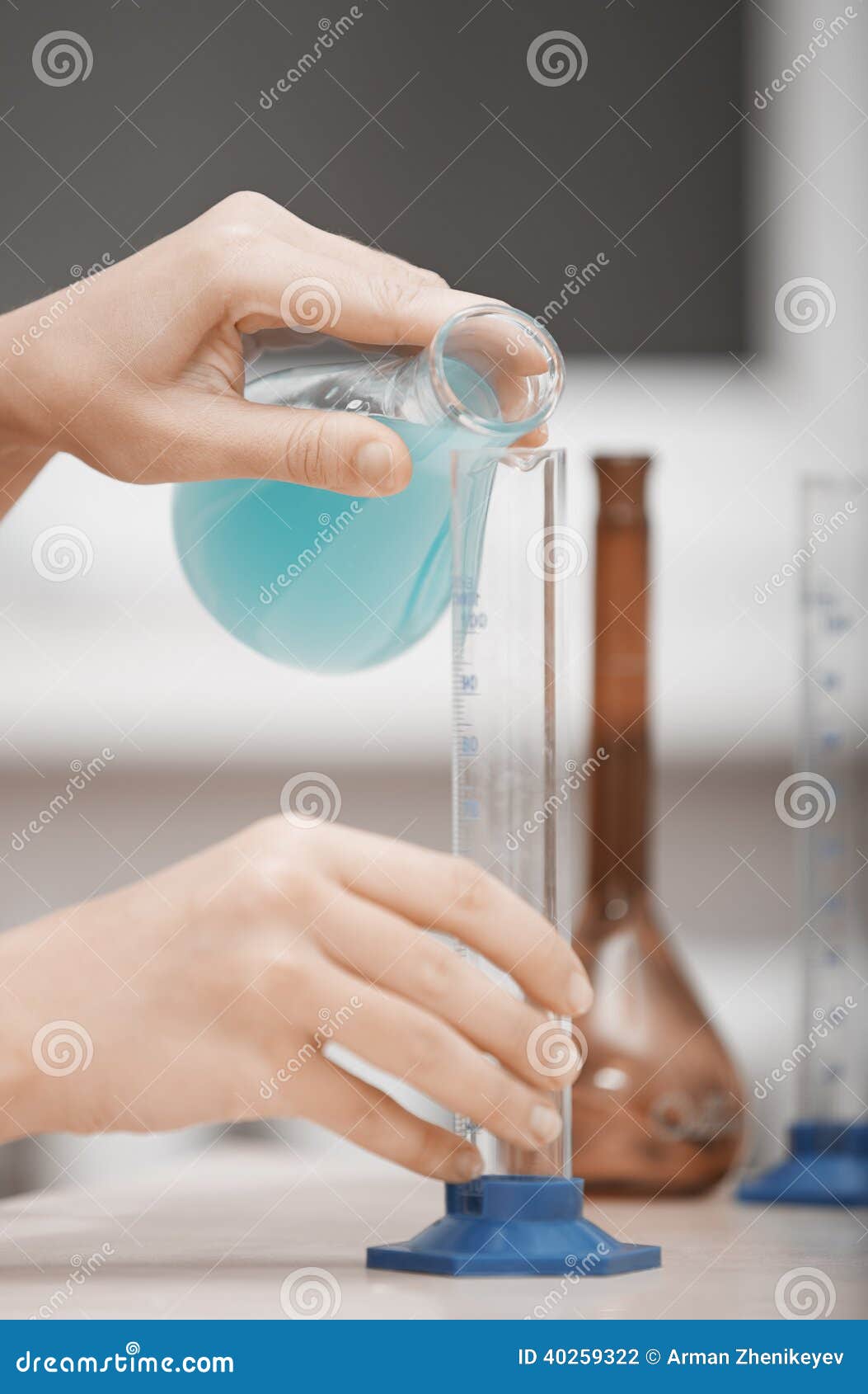 Chemistry stock photo. Image of hand, fluid, element - 40259322