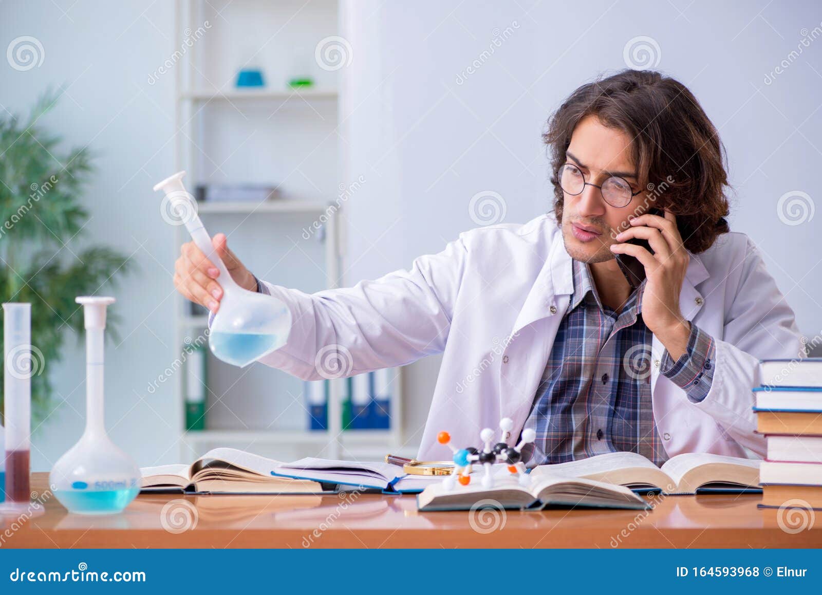Chemistry Lecturer during Lecture in College Stock Photo - Image of ...