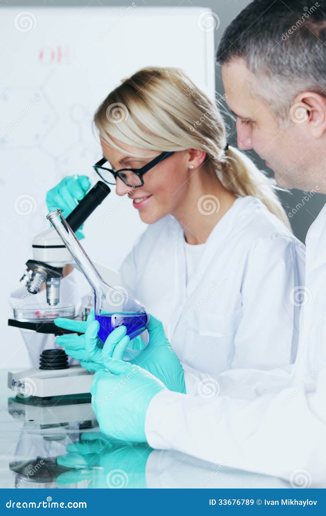 Chemistry Scientist stock image. Image of green, doctor - 33676789