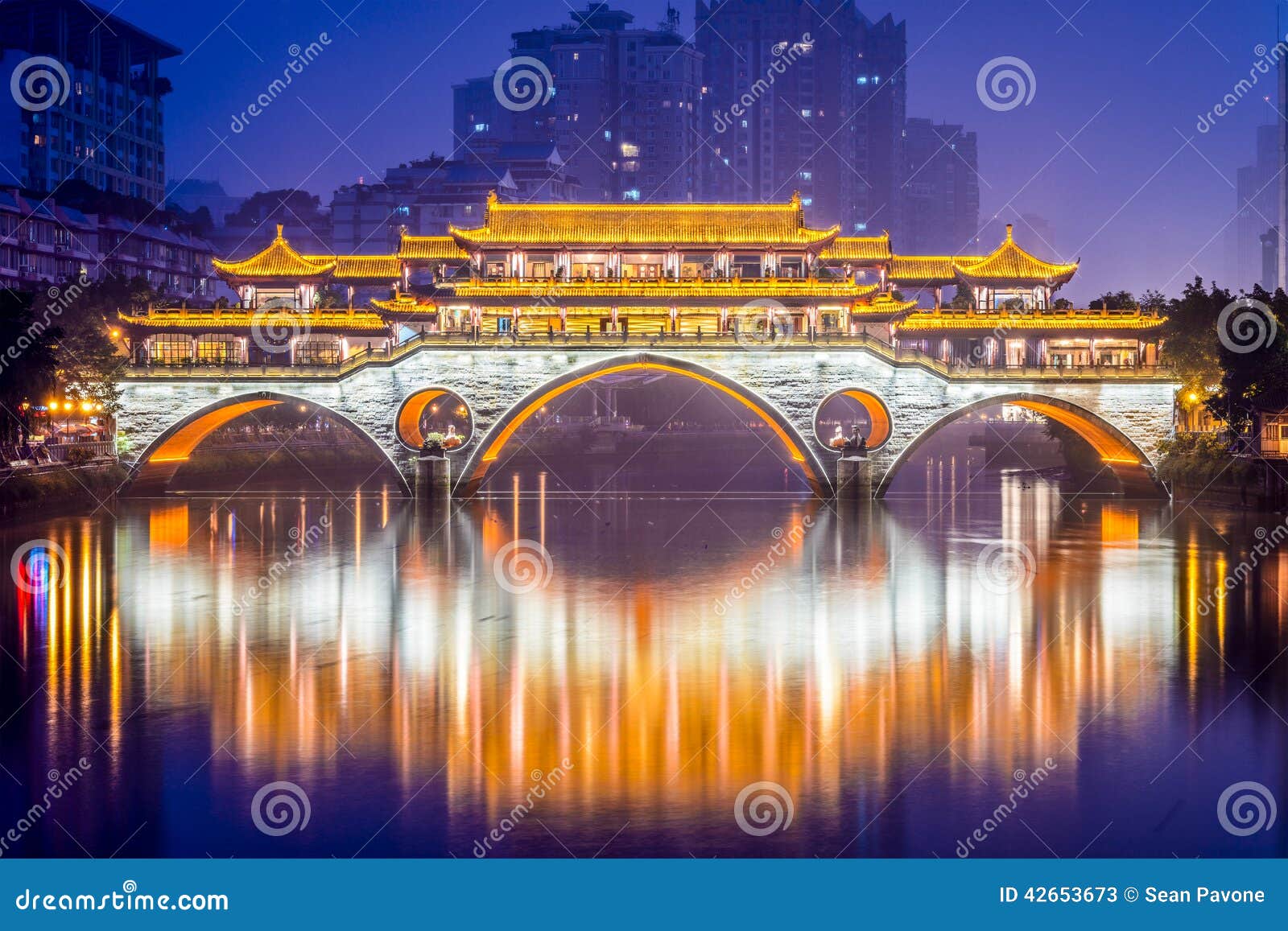 Chengdu Bridge stock image. Image of famous, cityscape - 42653673