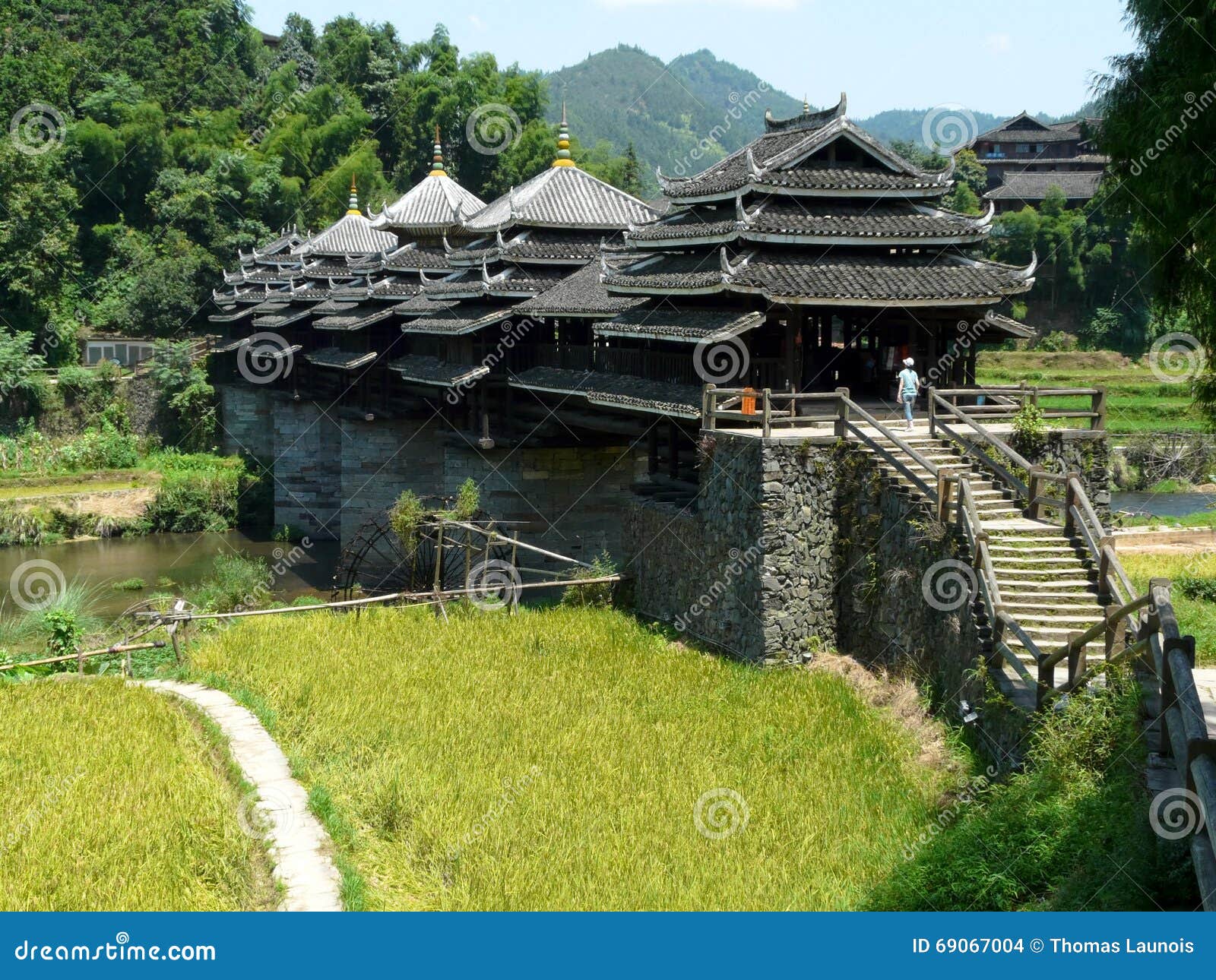 Chengyang Bridge stock photo. Image of guangxi, wood - 69067004