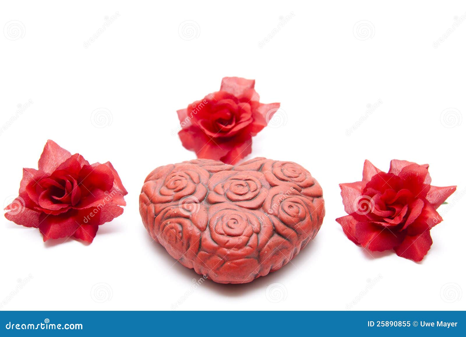 Cher Symbole Avec Des Fleurs De Roses Image stock - Image du fond ...