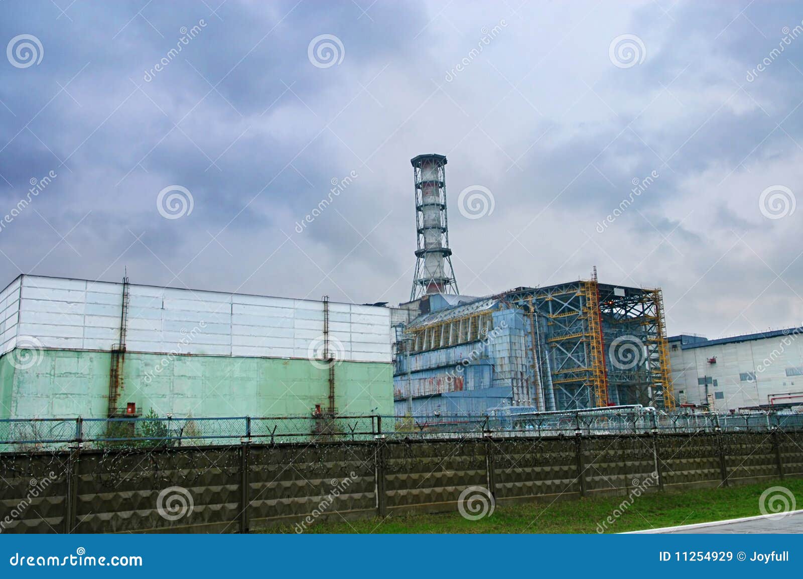 Chernobyl Atomic Electric Power Station Stock Image - Image of disaster ...