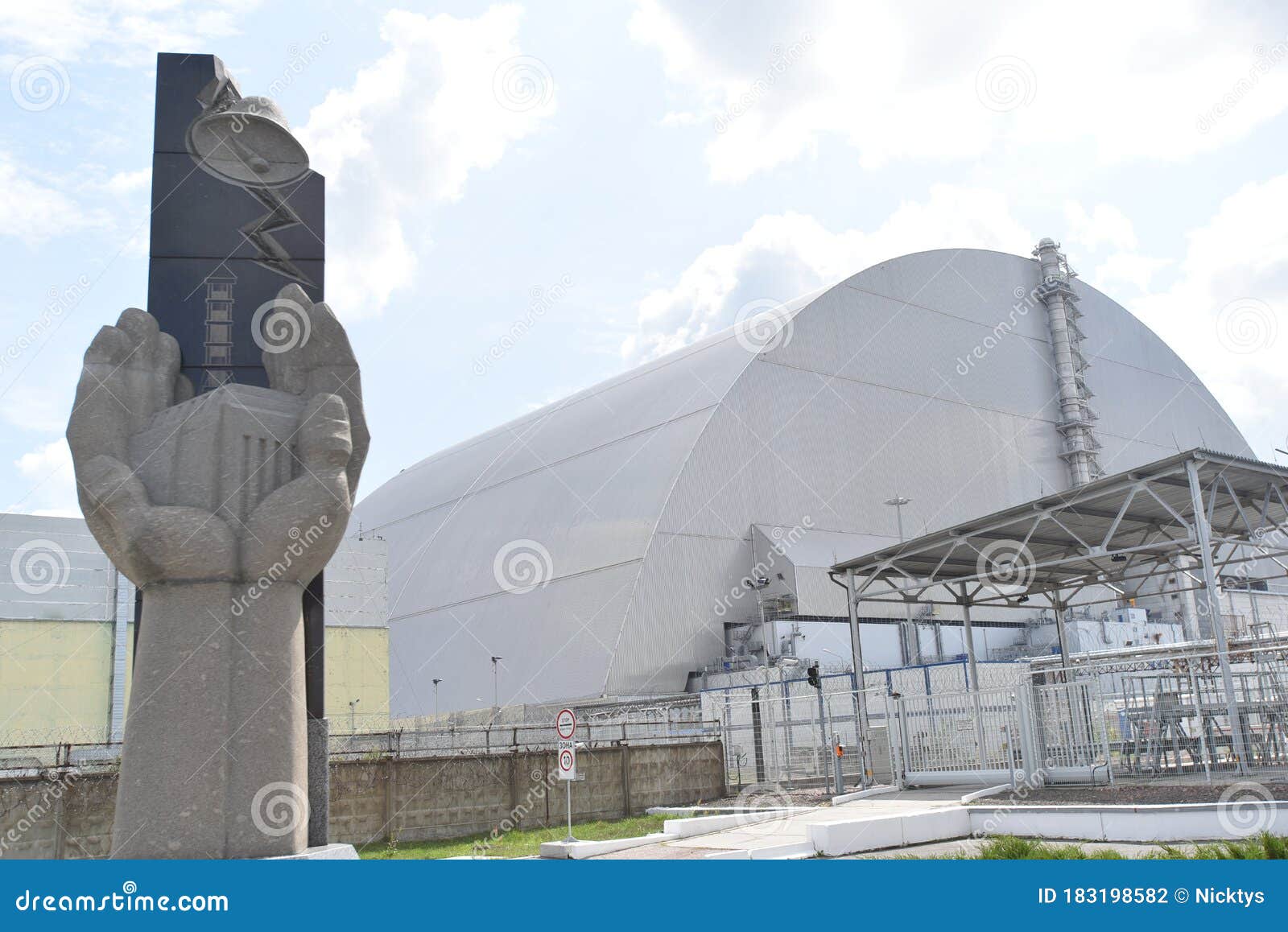 Chernobyl New Safe Confinement. Editorial Photography - Image of ...