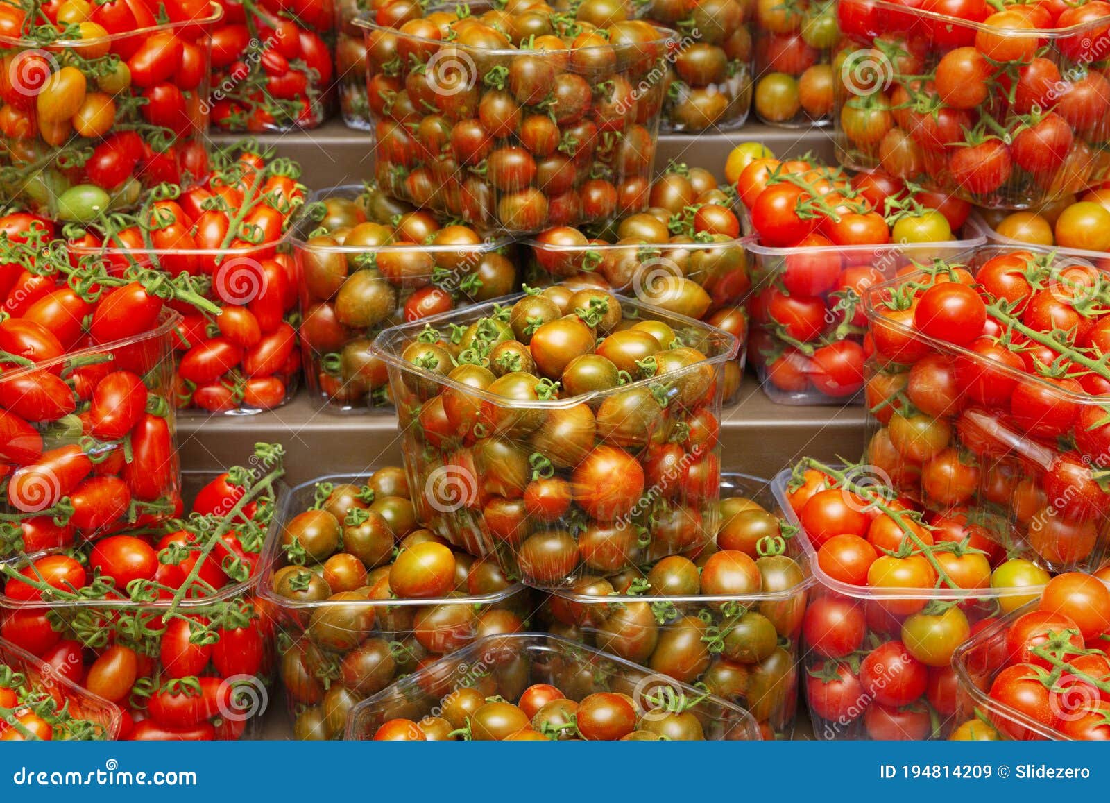 Cherry Tomatoes in a Plastic Container in Vegetable Shop, Fresh Cherry ...