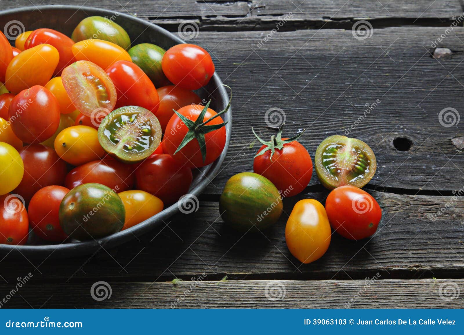 Cherry tomatoes variety stock image. Image of produce - 39063103