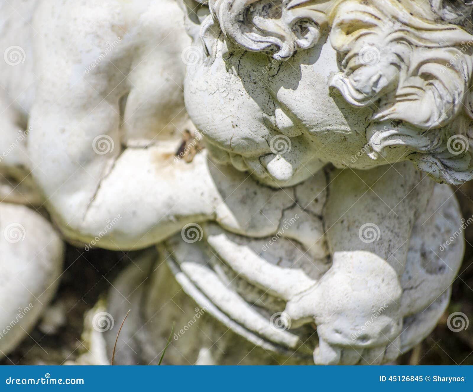 Fat Cherub Stock Photos - Download 40 Royalty Free Photos