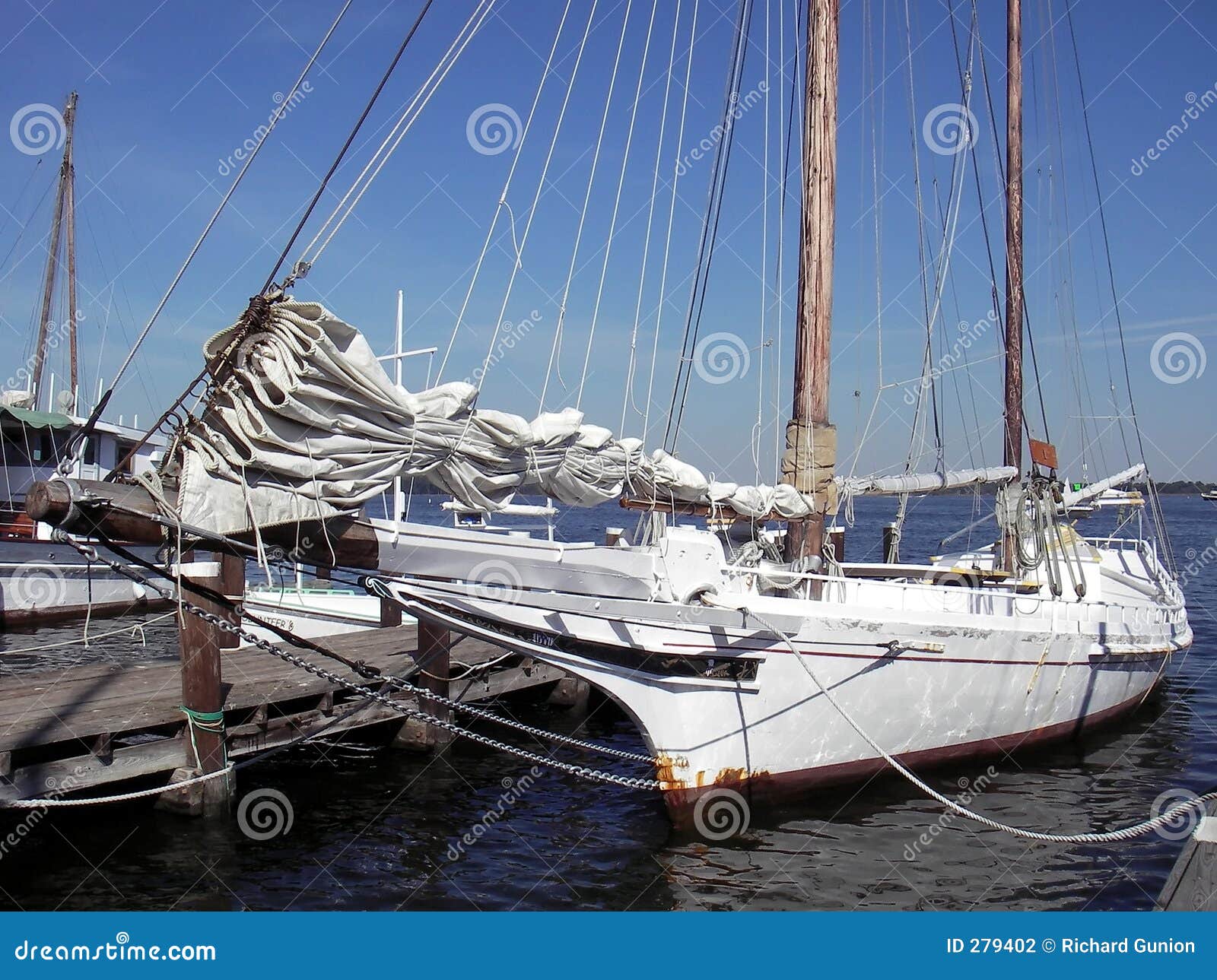 Chesapeake Bay Skipjack stock photo. Image of skipjack - 279402
