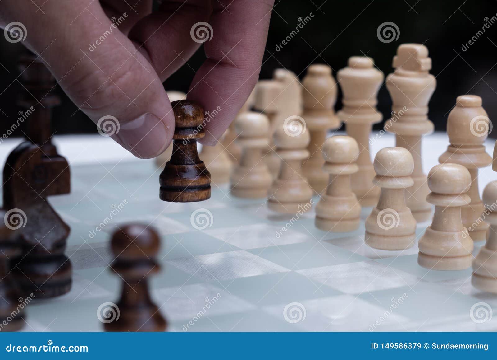 Chess Board Game, Business Competitive Concept, Encounter Difficult ...