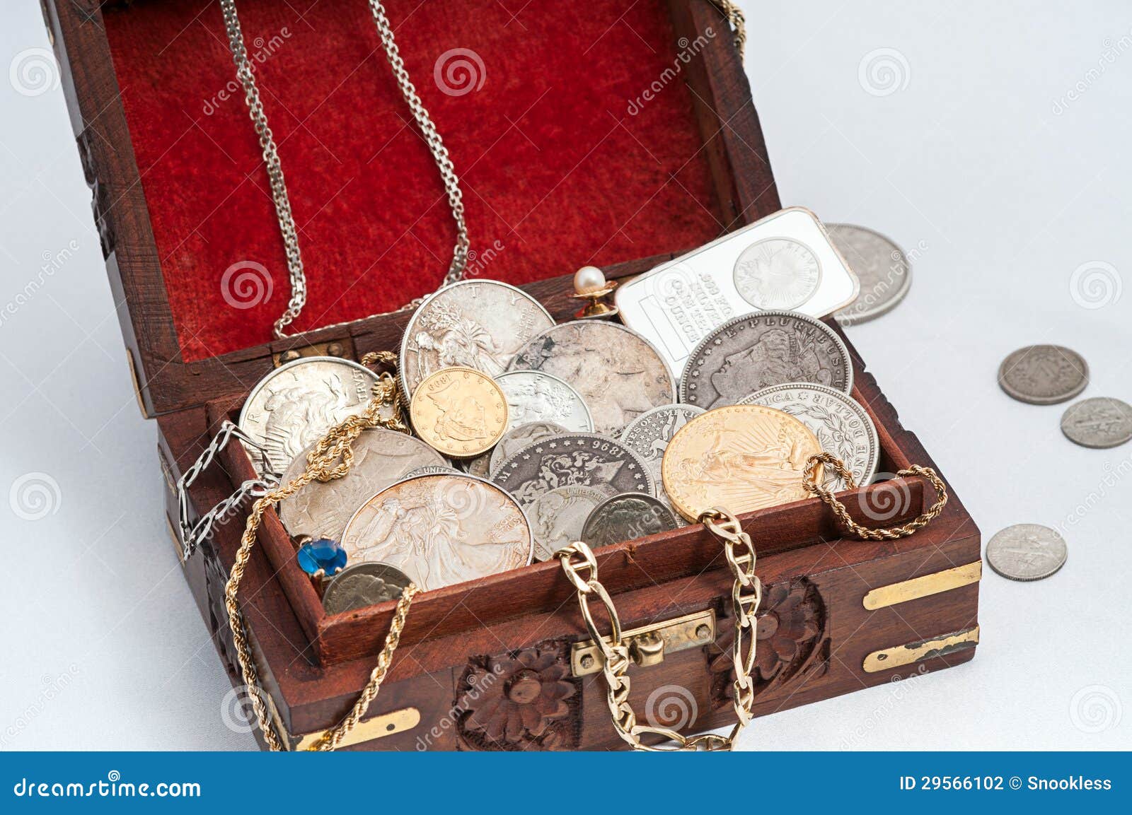 Chest of Fortune stock photo. Image of rich, silver, necklace - 29566102