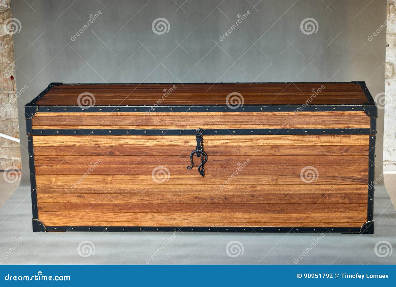 Solid Teak Chest. Wooden Storage Chest With Lift Gas Spring. Open Top ...