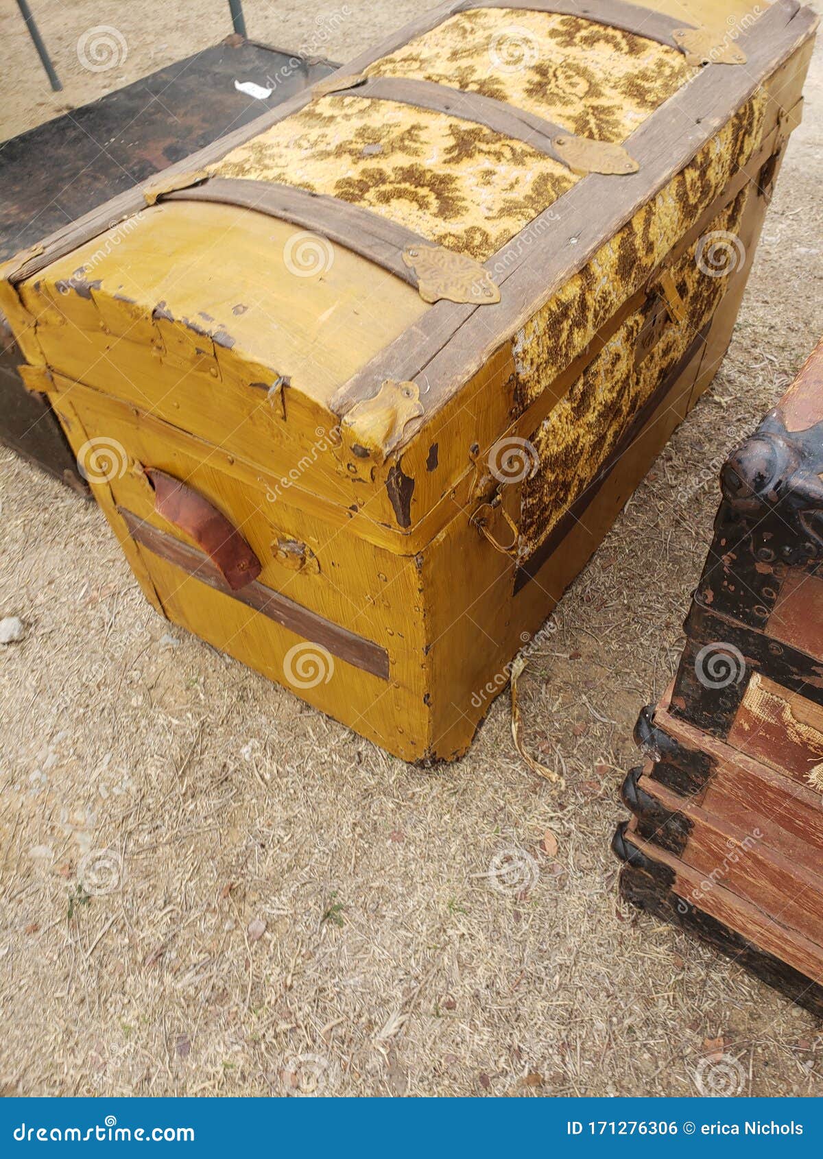 Chest Old Vintage Neat Storage Stock Photo - Image of storage, chest ...