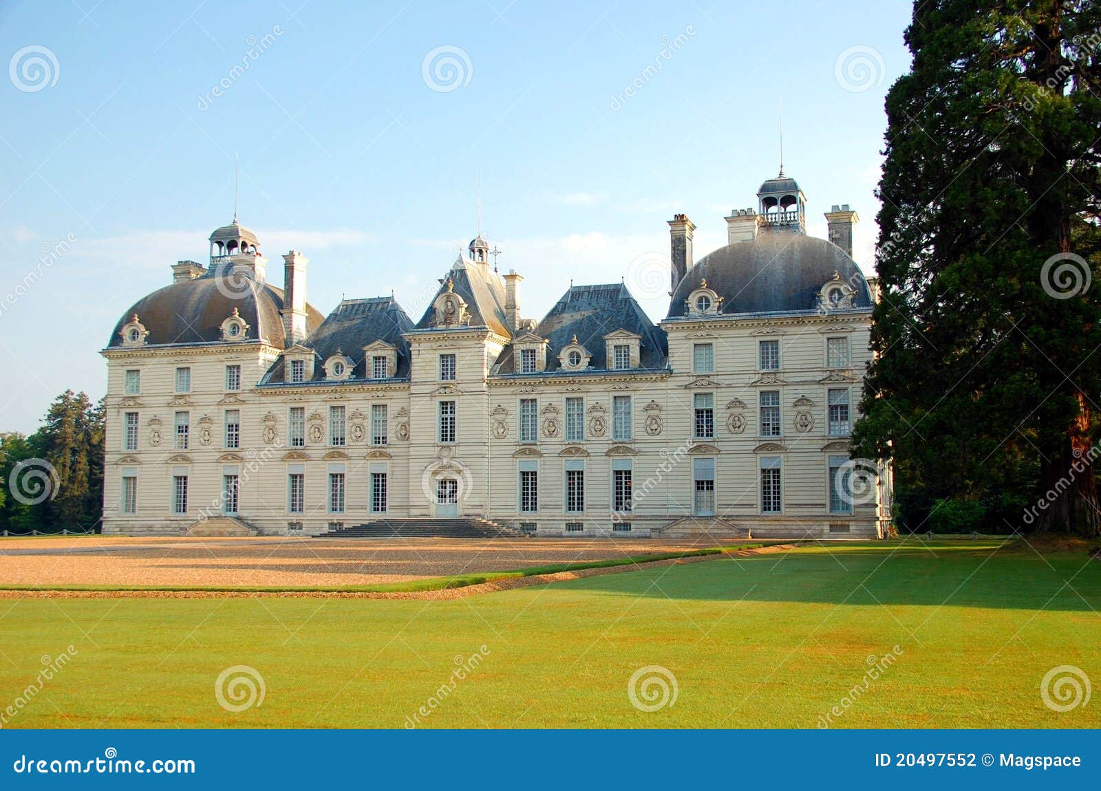 Cheverny castle stock photo. Image of river, royal, principal - 20497552