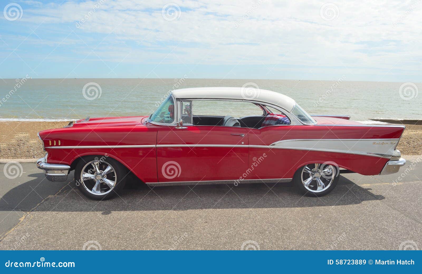 Chevrolet Rouge Classique Belfin Image stock éditorial - Image du ...