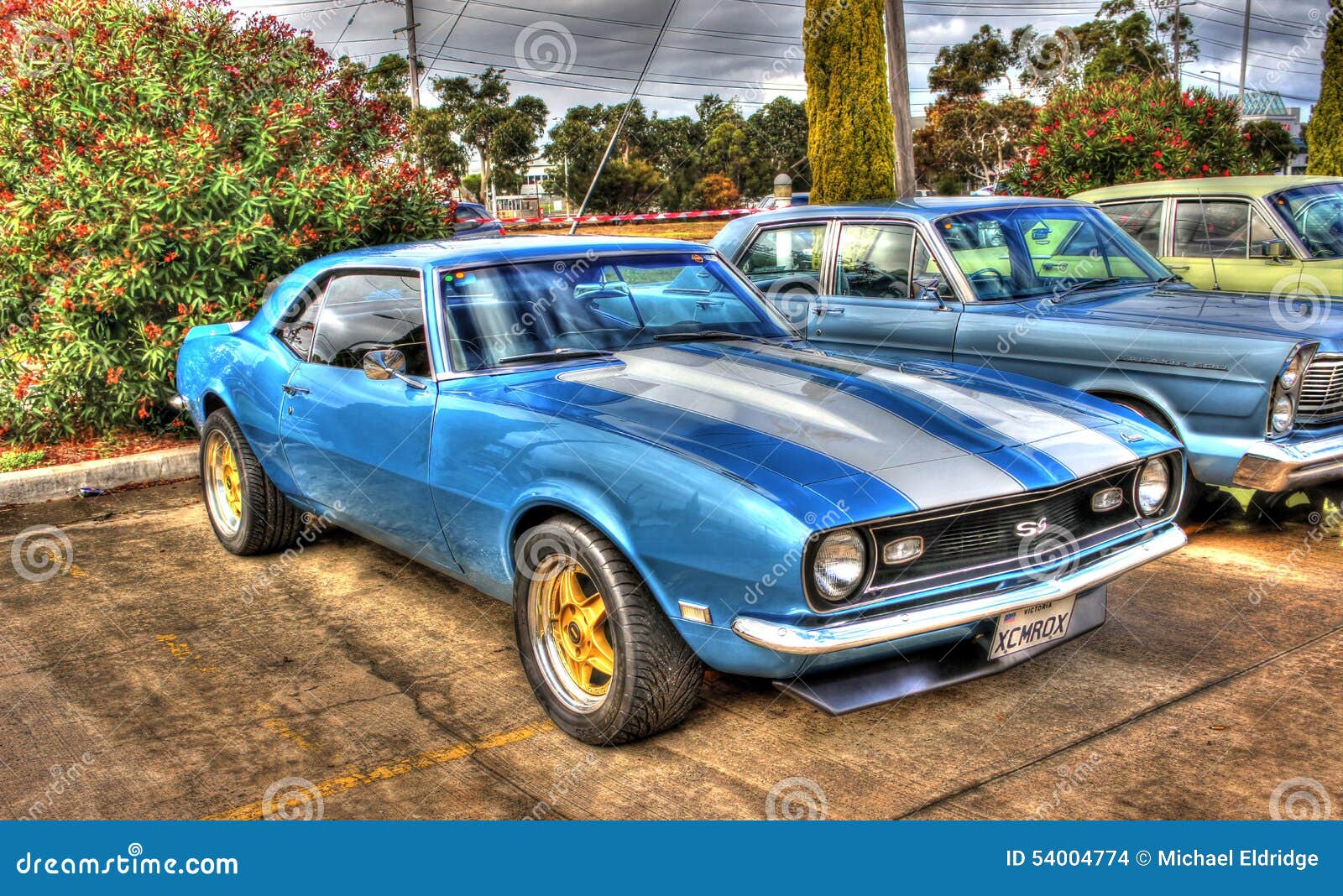 Chevy Camaro Azul E Branco SS Imagem de Stock Editorial - Imagem de ...