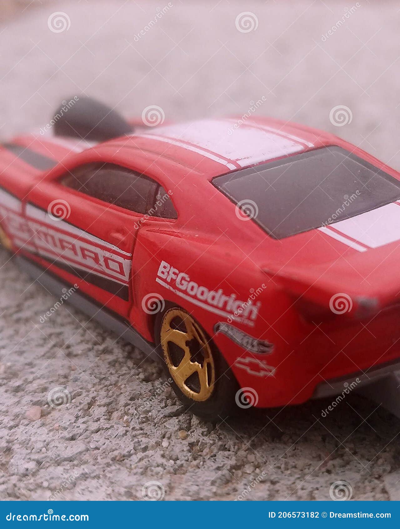 Chevy Camaro drag car editorial photography. Image of wheel - 206573182