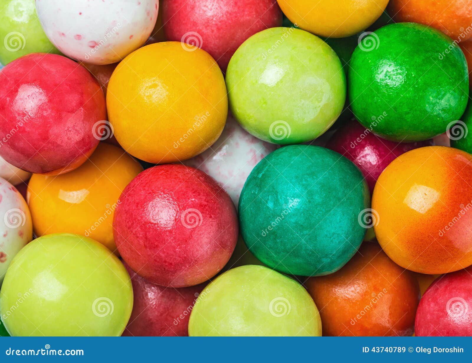 Chewing-gum coloré rond image stock. Image du plastique - 43740789