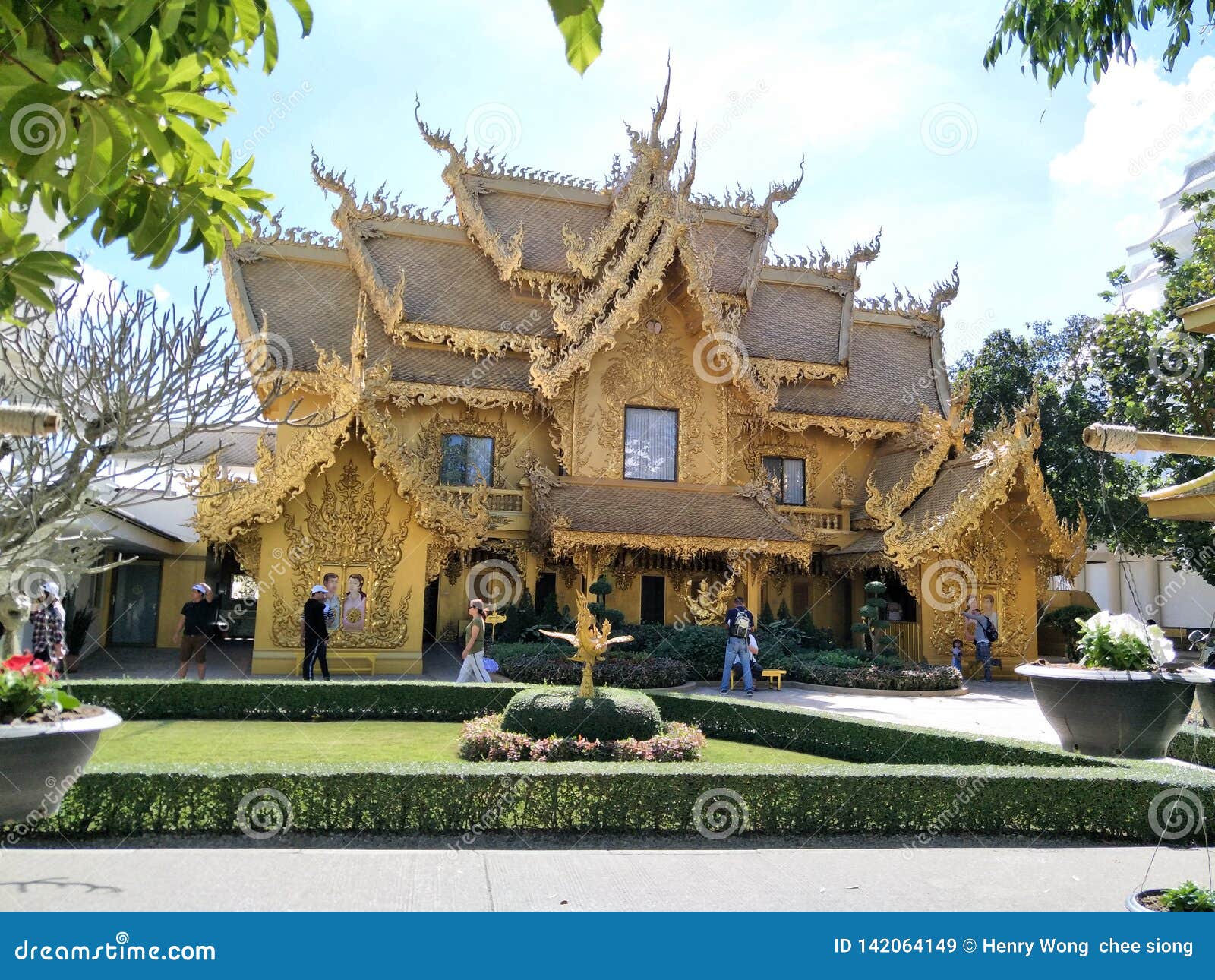 Chiang Rai Beautiful Temple Building Editorial Stock Image - Image of ...