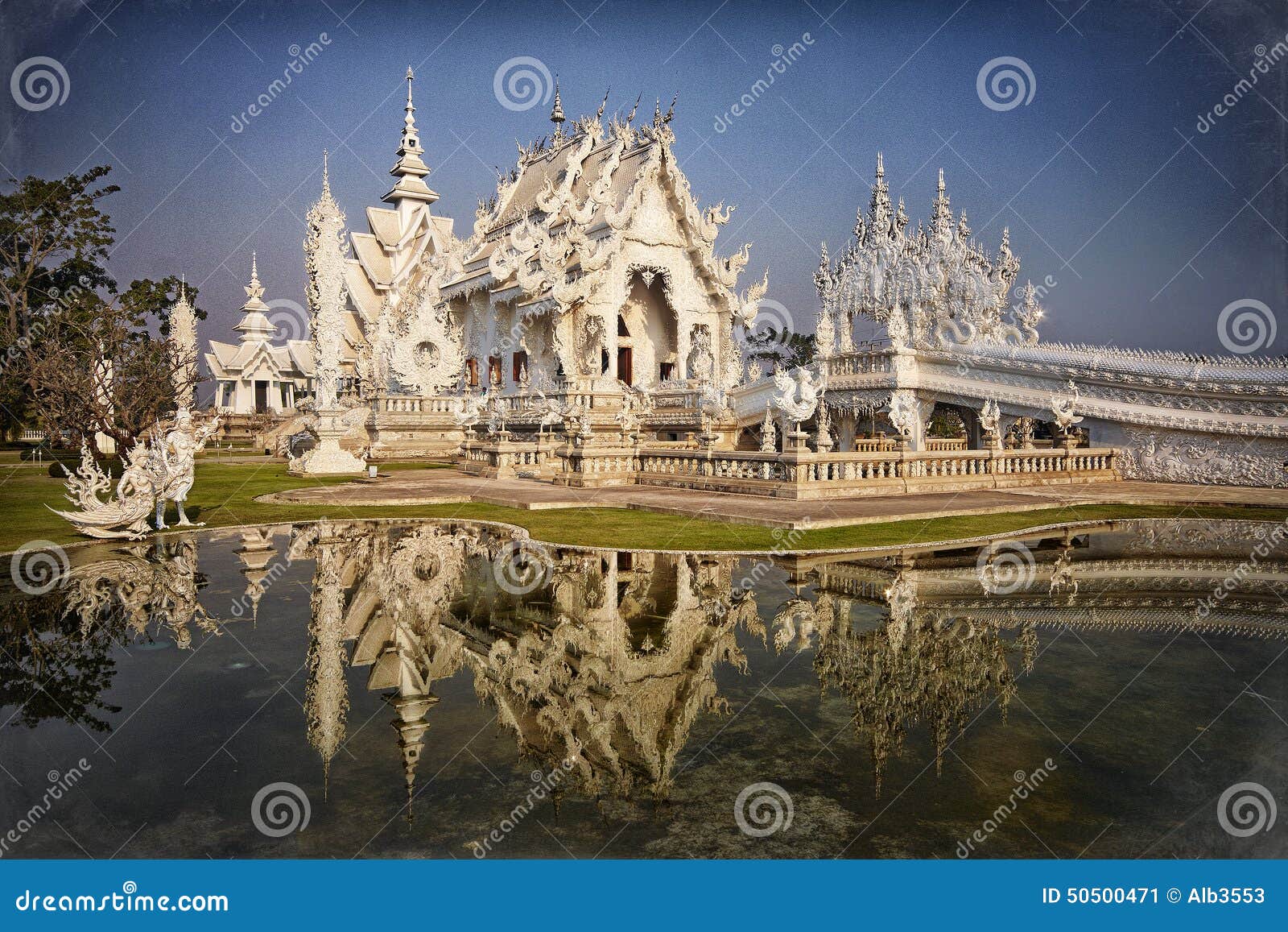 Chiang Rai Temple imagen de archivo. Imagen de cielo - 50500471