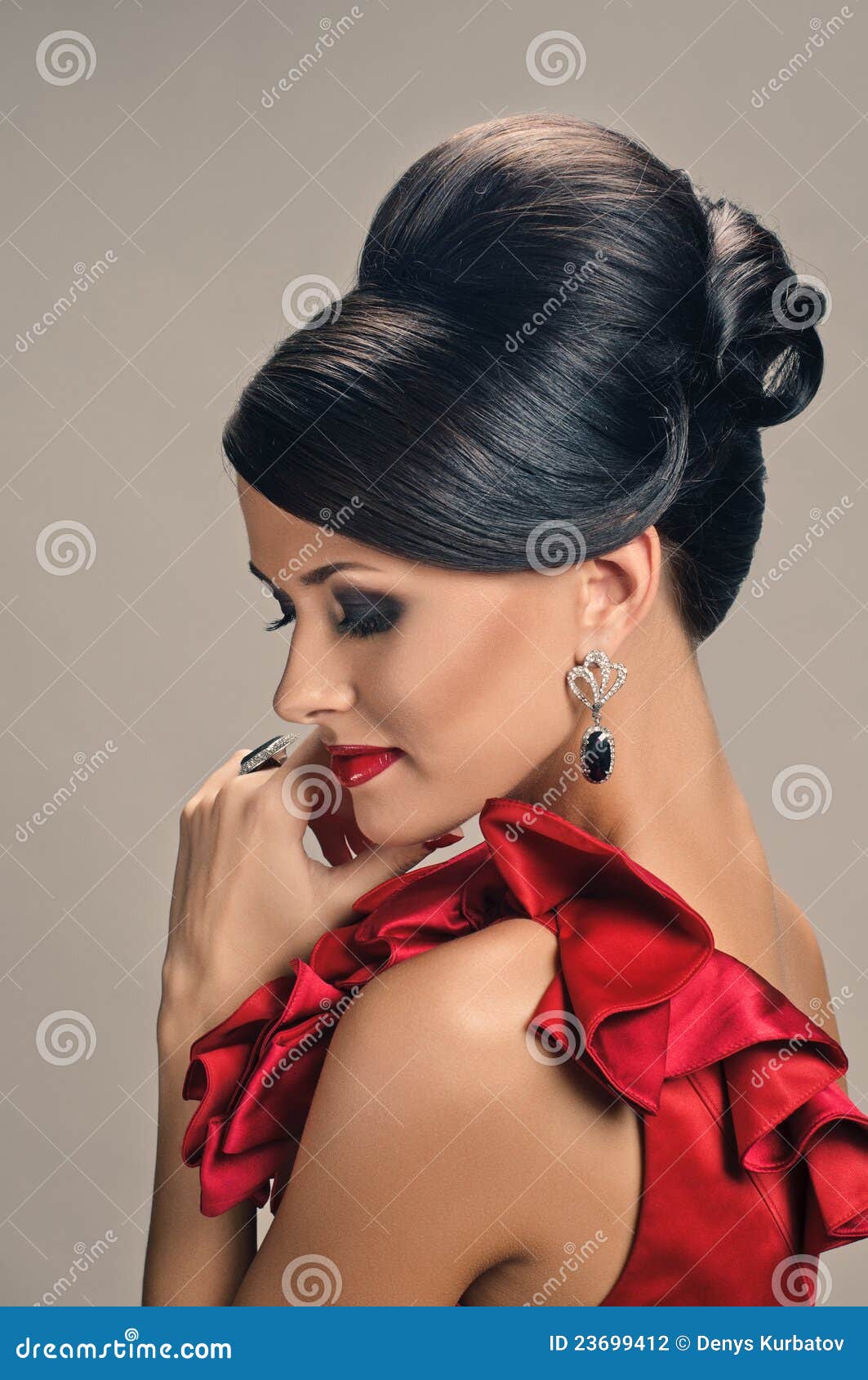 Chic lady stock photo. Image of beautiful, head, female - 23699412