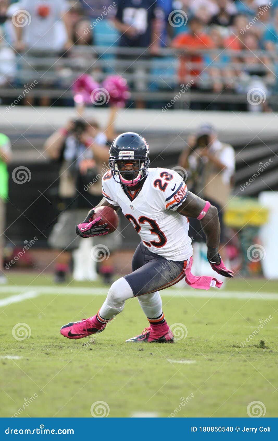 Devin Hester editorial image. Image of pass, sports - 180850540