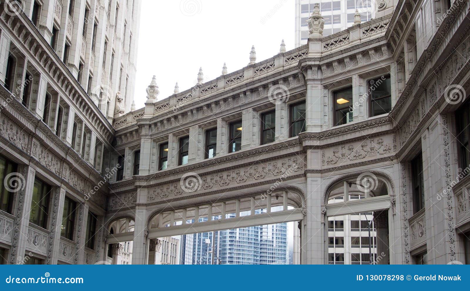Chicago Buildings Old and Modern Stock Photo - Image of modern ...